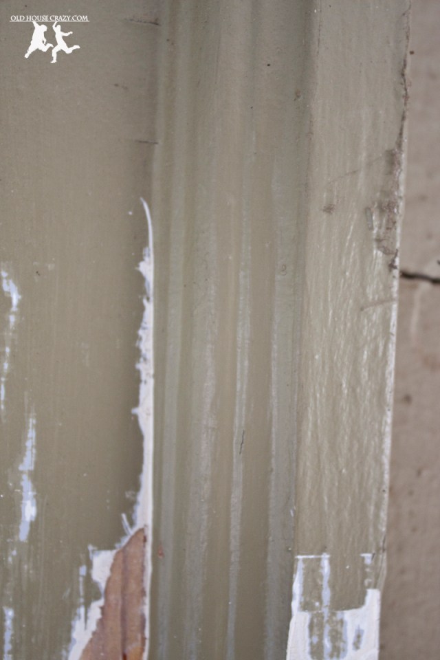 Scraping Paint From Decorative Moulding – DIY – Video | Old House Crazy