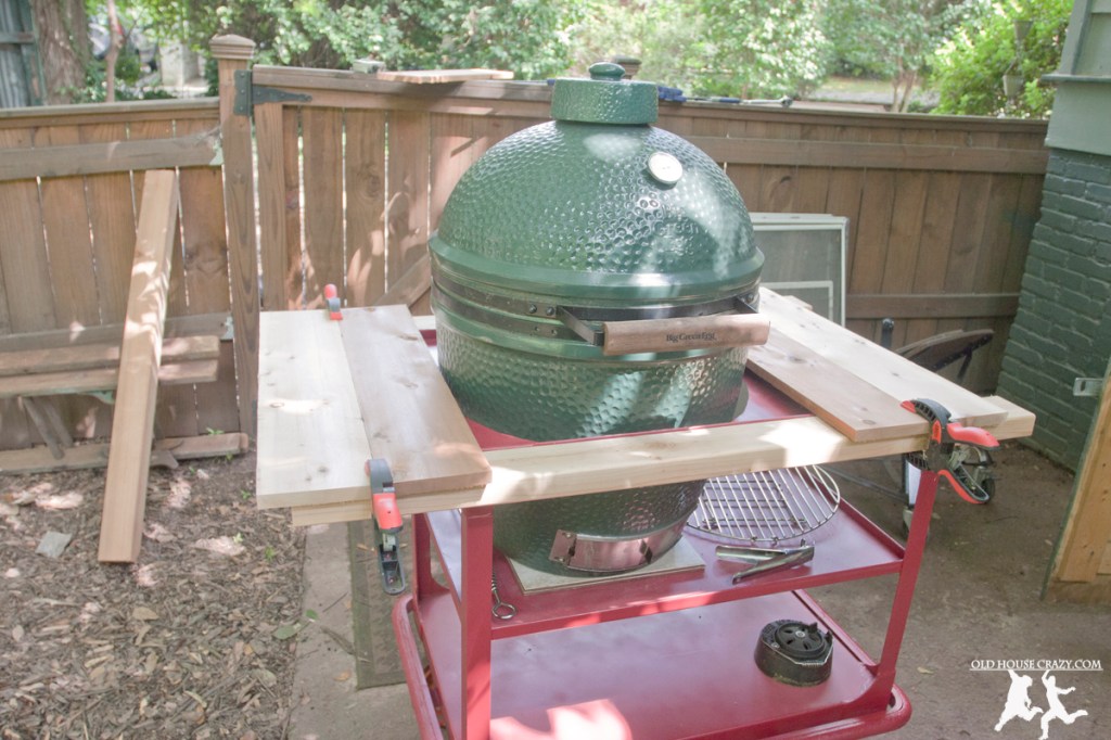 Repurpose Your Own Big Green Egg Cart – DIY | Old House Crazy